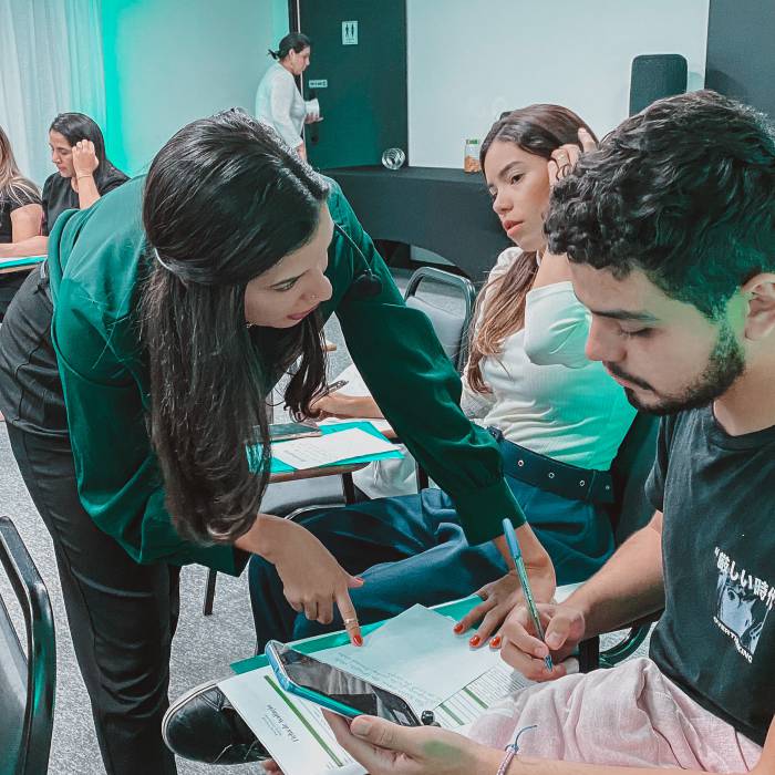 Imersão Atuando Fisioterapeuta - Dra Jessica Bacelar Imersão Atuando Fisioterapeuta - Dra Jessica Bacelar
